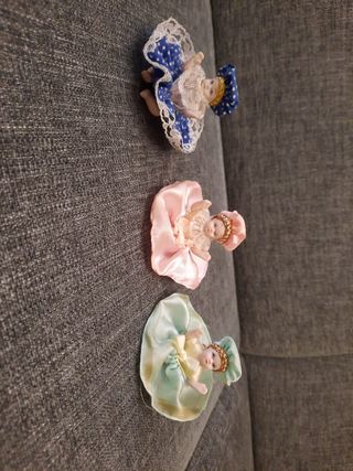 piccole bamboline in ceramica 