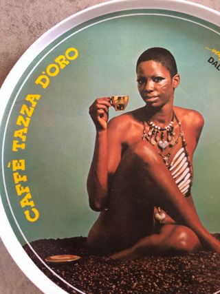 Vassoio rotondo della Mebel