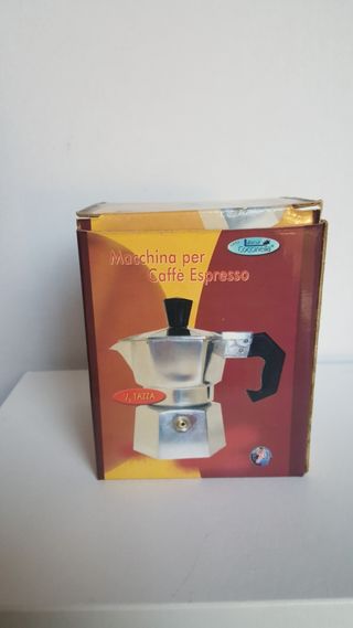 Caffettiera moka 1/2 tazza nuova con scatola