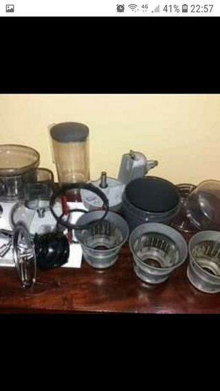 Estrattore Kitchenaid con accessori in ottime cond