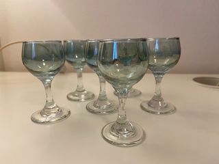 Set eleganti bicchierini da liquore 