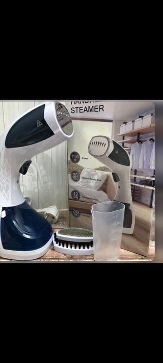 ferro da stiro a vapore verticale 1100 watt