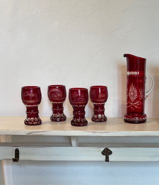 Caraffa con bicchieri