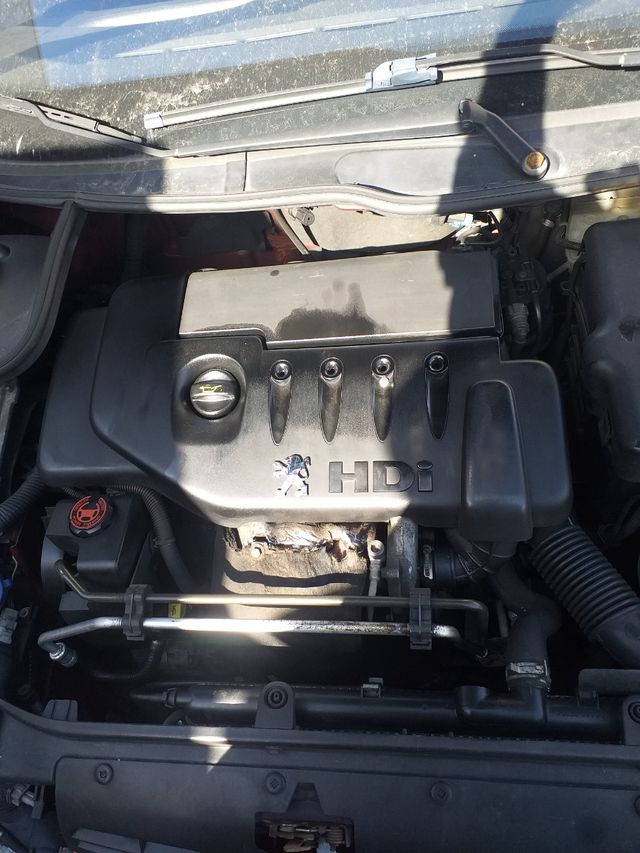 despiece completo Peugeot 206 sw de segunda mano por 1 EUR en Vigo en ...