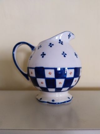 Bricco decorato a mano