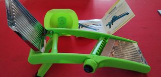 AFFETTATRICE Mandolina in acciaio inox