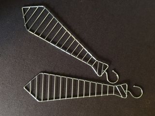 Coppia appendini per cravatte