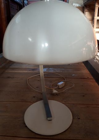 lampada sa tavolo anni 60