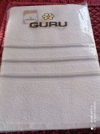 Set asciugamani viso + ospite Guru