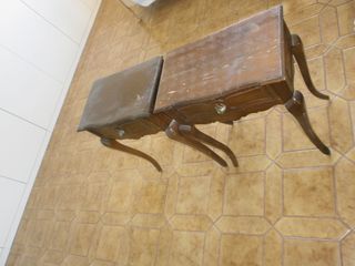 COPPIA DI COMODINI IN LEGNO 