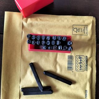 Stampini lettere punzoni Alfabeto 27 pezzi