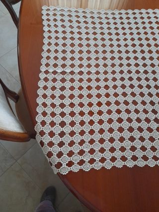 Centrotavola lavorato ad uncinetto