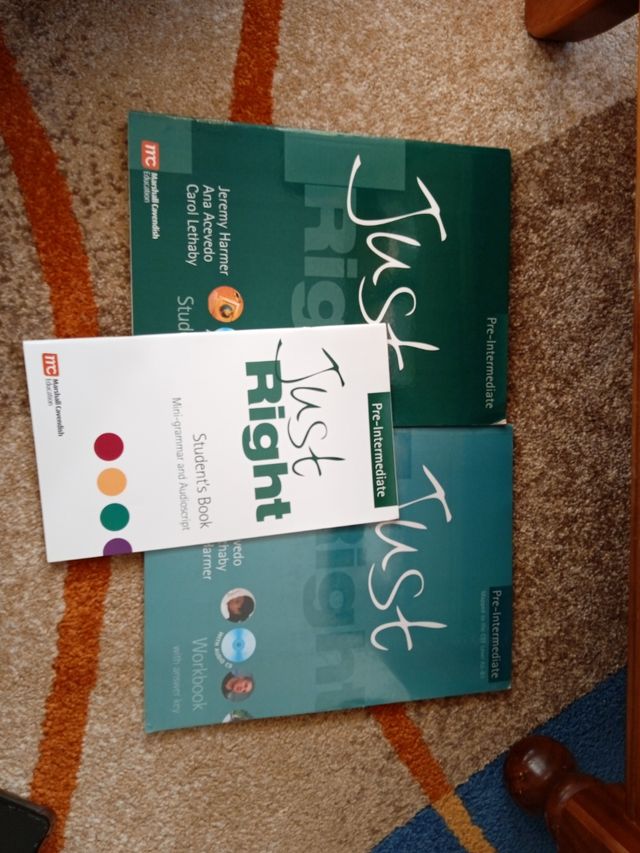Just Right. Pre Intermediate. Libro y ejercicios de segunda mano por 22 ...