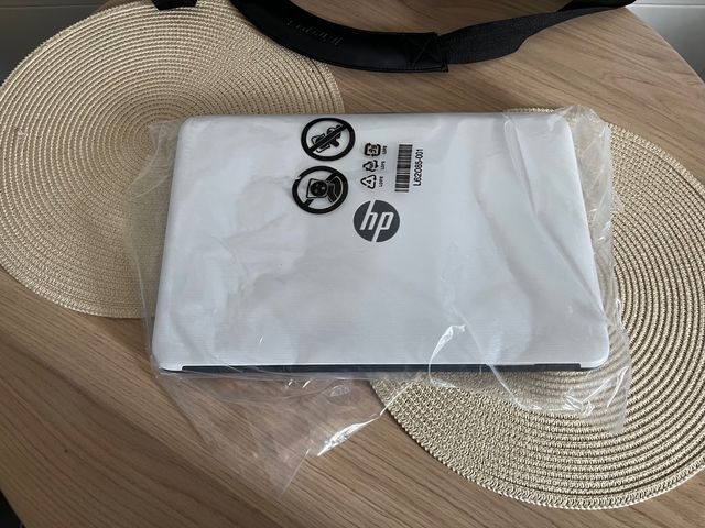 HP Notebook 15" HQ TRE 71025 de segunda mano por 180 EUR en Madrid en ...