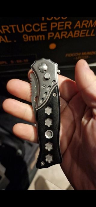 Coltello a scatto