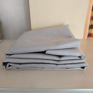 lotto di tessuti grigi 