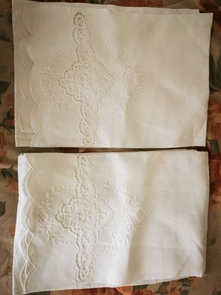 5 Asciugamani in lino ricamati a mano 