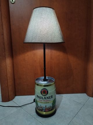 Lampada da terra - Barile 5 Lt di birra Paulaner