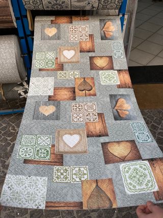 Vendo tappeto a metraggio 