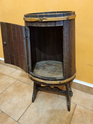 "BEDSIDE BOTTLE BOTTE BAR ANNI 50"
