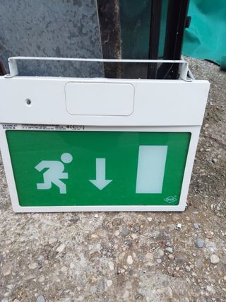 segnale uscita emergenza