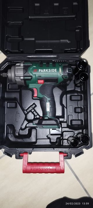 Avvitatore a percussione ricaricabile 20v