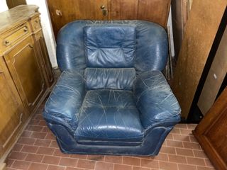 Poltrona Finta Pelle Blu cm.105X92x100