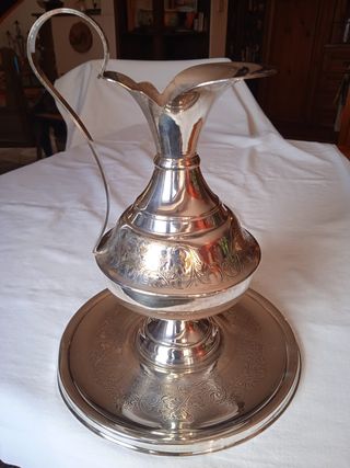 Soprammobile Anfora e piatto in silver plated