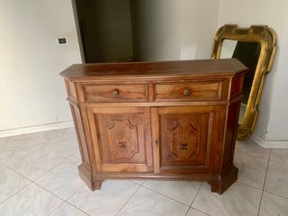 Mobile basso in rovere