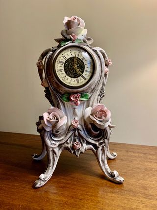 Orologio da tavolo lavorazione "Capodimonte "