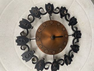 Orologi in ferro battuto vintage 