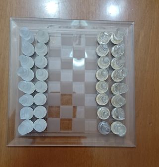 scacchiera  in vetro