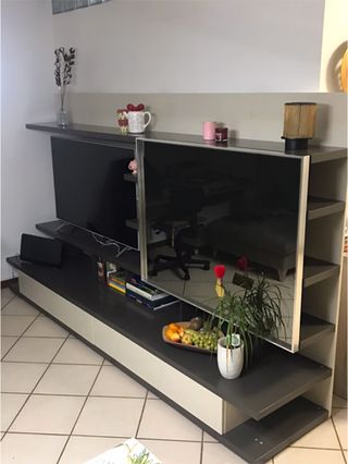 PARETE SANTAROSSA IN LACCATO OPACO