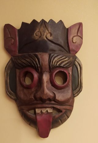 maschera da appendere 