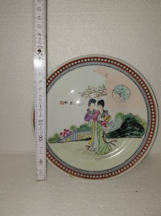 piatto cineae dipinto a mano