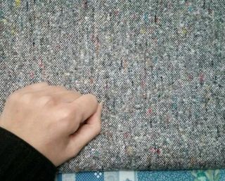 Scampolo di stoffa in lana