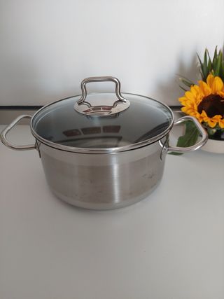 casseruola MIVIT acciaio inox 18/10. con coperchio