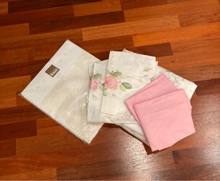 Completo letto + copri tavolo