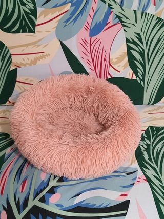 Cuccia rosa per gatto pelosa morbidissima 