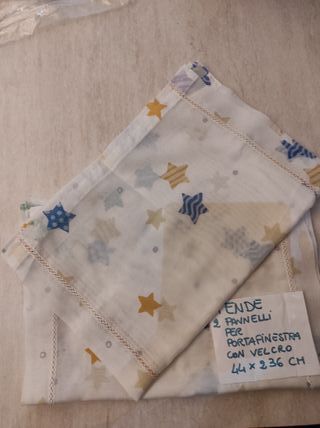 Tende per portafinestra. Pronte all'uso.