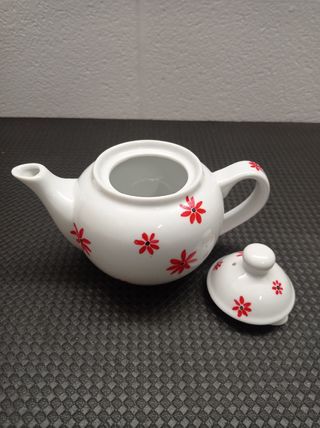 piccola teiera floreale 