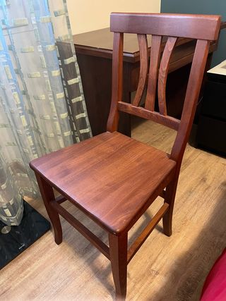 Vendo Comodino, scrivania e sedia ottimo stato