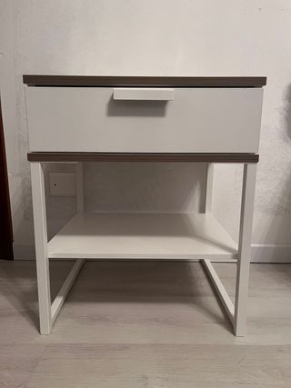 Comodino Ikea