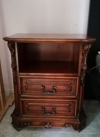 cassettiera con due comodini