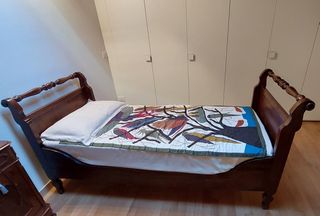 Letto antico in legno