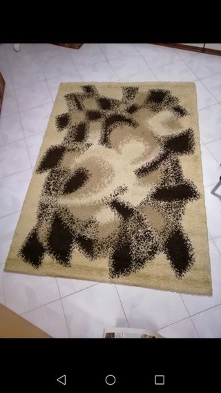 tappeto in pura lana vergine