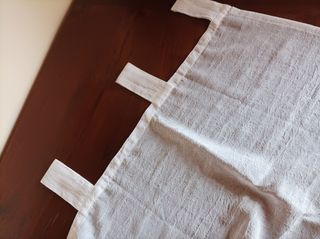 Due coppie di tende effetto garza