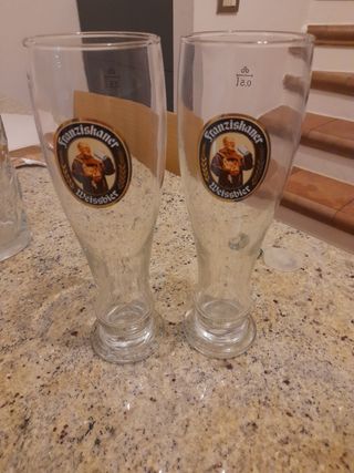 coppia bicchieri birra franziskaner
