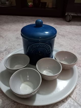 Biscottiera e ciotoline