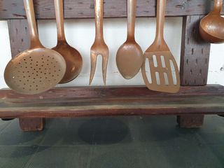 set utensili rame con espositore